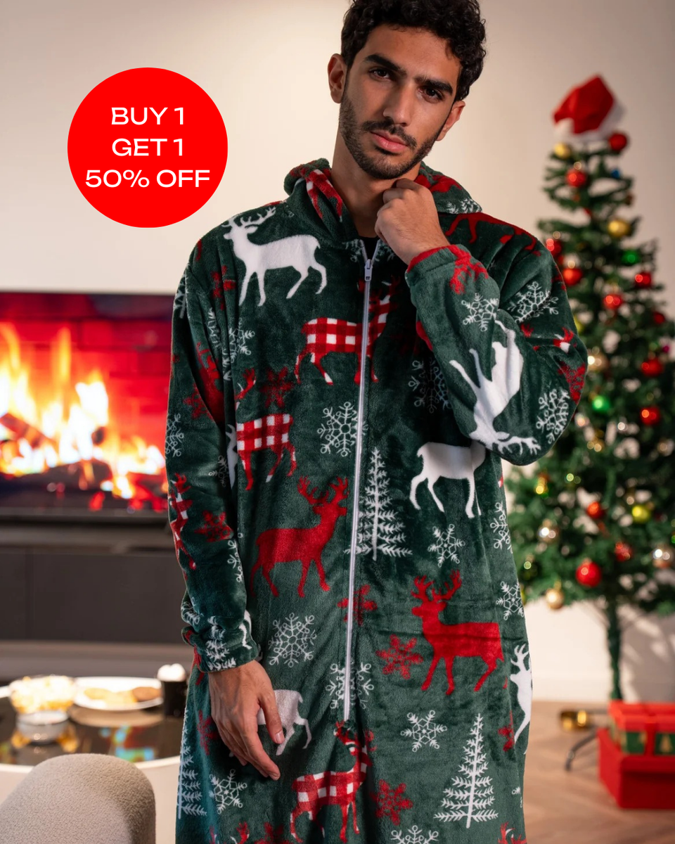Snuggs Wearable Blanket Monk Green Reindeer – Snuggs Egypt