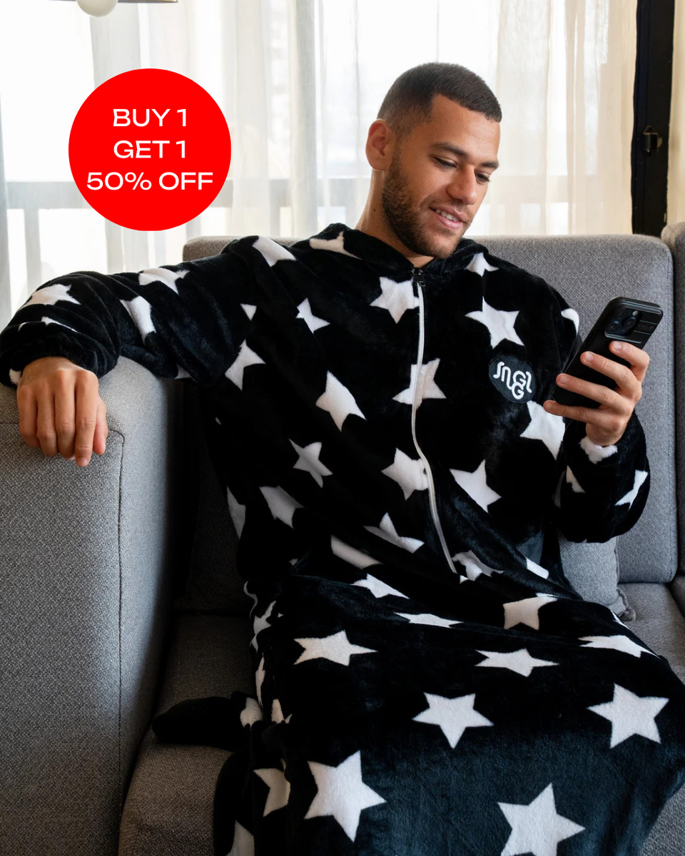 Snuggs Wearable Blanket Monk Black Stars – Snuggs Egypt