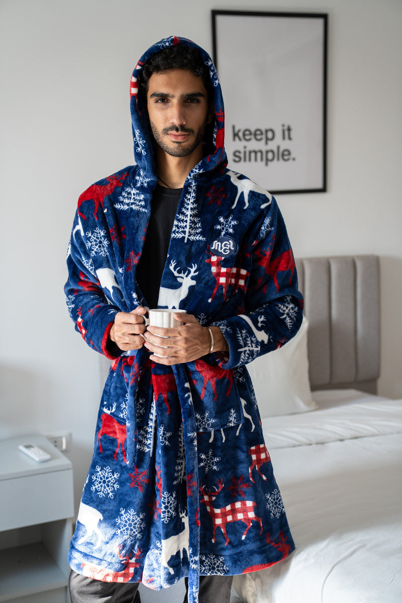 Snuggs Blanket Robe Christmas Dark Blue Reindeer – Snuggs Egypt