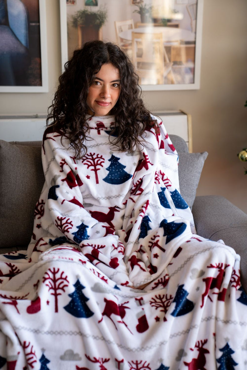 Snuggs blanket with sleeves Christmas Off White Deer – Snuggs Egypt