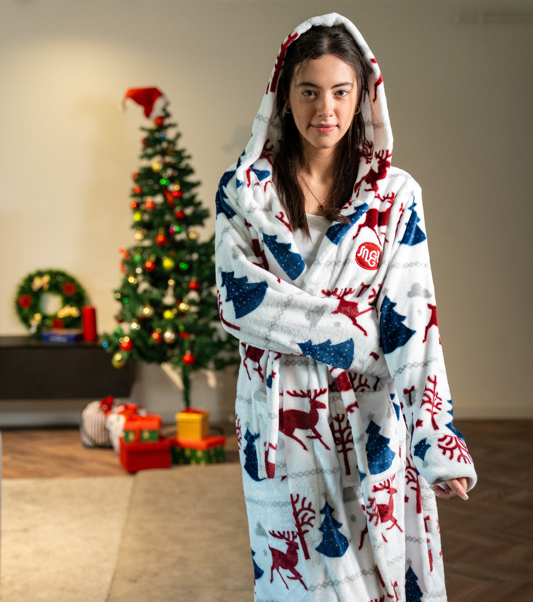 Snuggs Blanket Robe Christmas Off White Deer – Snuggs Egypt