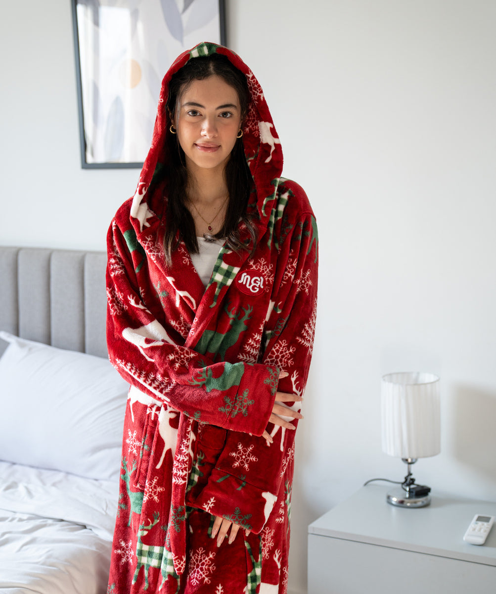 Snuggs Blanket Robe Christmas Red Reindeer – Snuggs Egypt