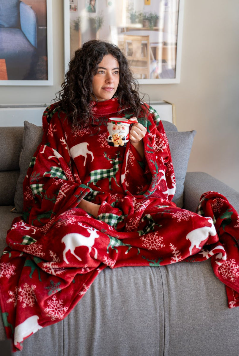 Snuggs blanket with sleeves Christmas Red Reindeer – Snuggs Egypt