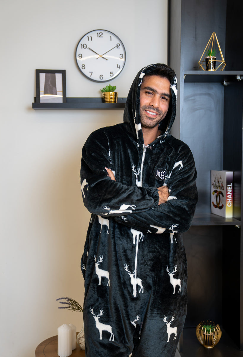 Snuggs Blanket Onesie Christmas Black Reindeer – Snuggs Egypt