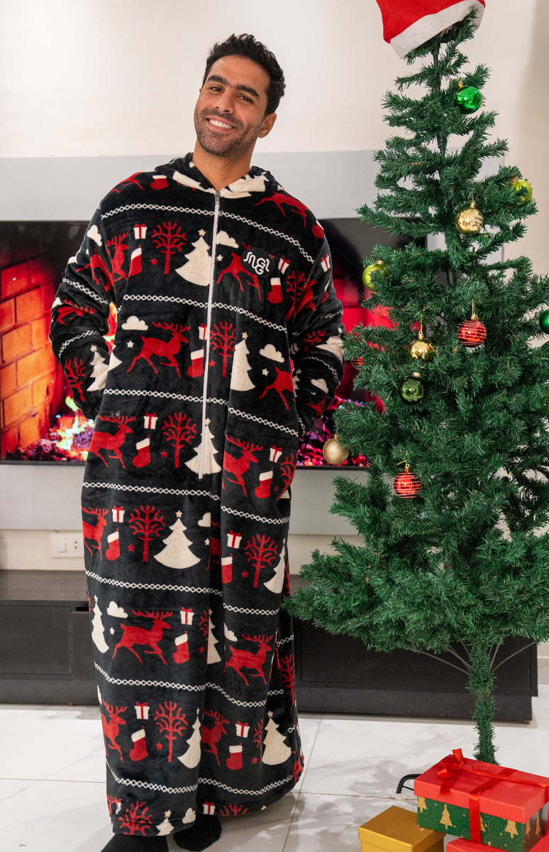 Snuggs Wearable Blanket Monk Christmas Black Deer – Snuggs Egypt