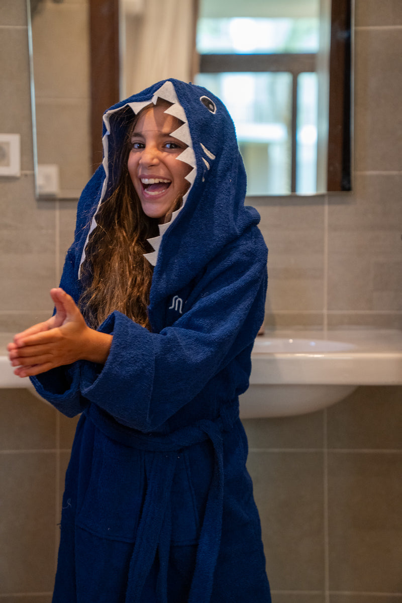 Snuggs Animal kids Bathrobe Shark – Snuggs Egypt